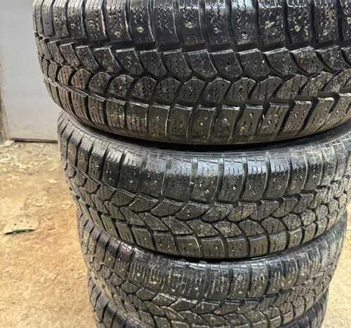Tigar Sigura Stud 205/60 R16