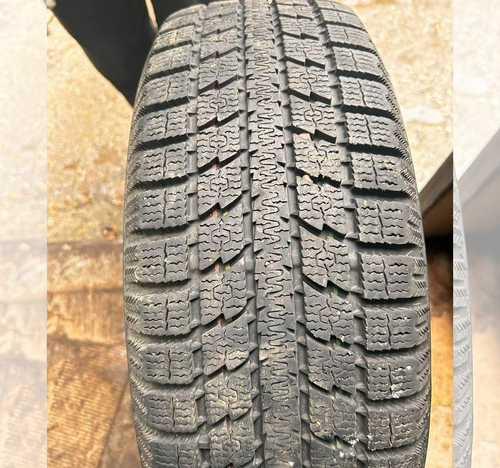 Toyo Observe 934 195/65 R15 65W