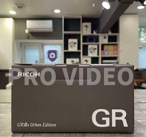 Ricoh GR iiix Urban Edition