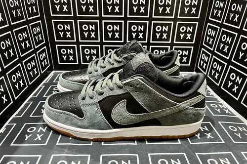 Nike SB Dunk Low Dark Gray