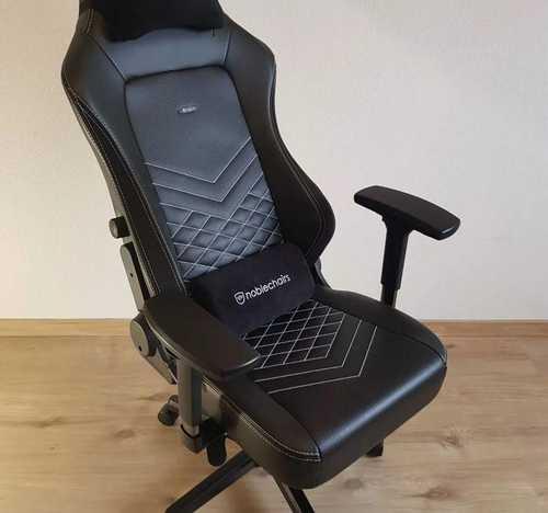 Noblechairs Hero игровое кресло