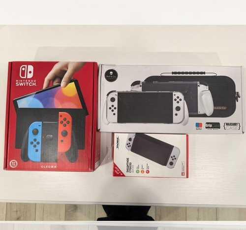 Nintendo switch oled прошитая 256гб   чехол грипы