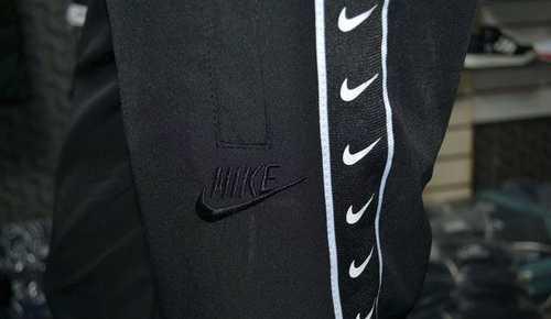 Спортивные штаны nike