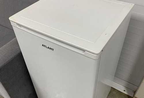 Холодильник Atlant X 1401-100 93л