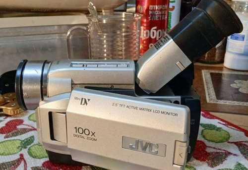 Видеокамера JVC GR-DVL100E