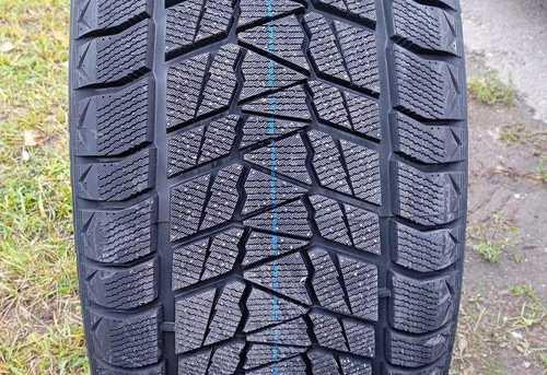 Boto WD69 275/40 R22 107T