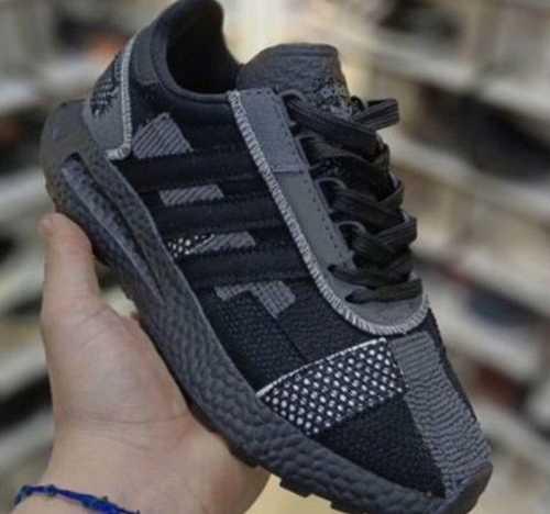 Кроссовки женские Adidas