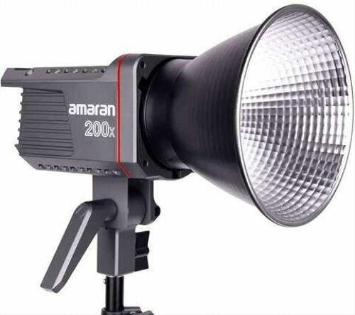 Светодиодный осветитель Aputure Amaran-200X