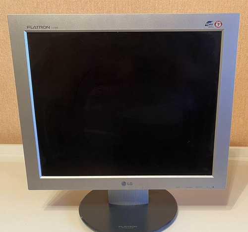 Монитор LG (Flatron L1730S) 17 дюймов