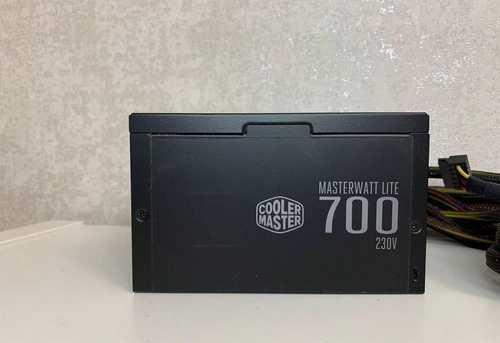 Блок питания Cooler Master 700W MasterLite