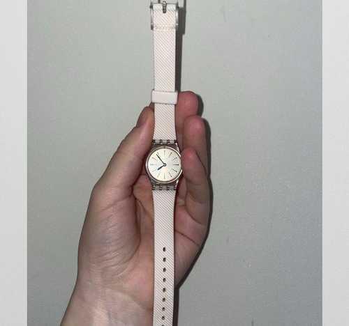 Наручные часы swatch женские