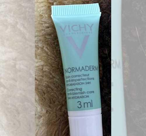 Vichy normaderm anti-imperfection hydrating