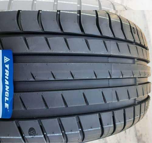 Triangle EffeXSport TH202 225/40 R19