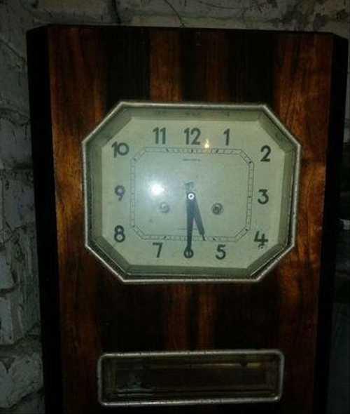 Часы старинные СССР с маятником