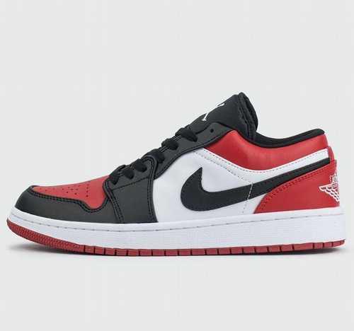 Кроссовки Nike Air Jordan 1 Low Wmns Bred Toe