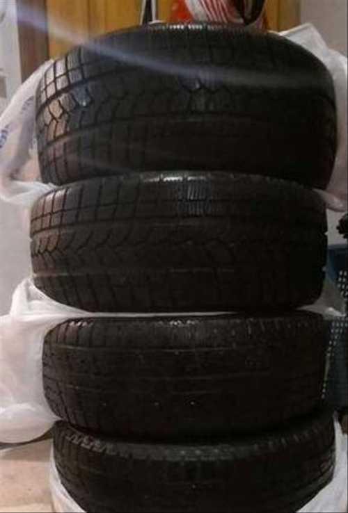 Federal Himalaya Iceo 225/45 R17 94V