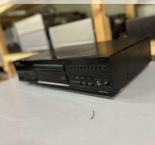 Cd-проигрыватель Pioneer pd-207