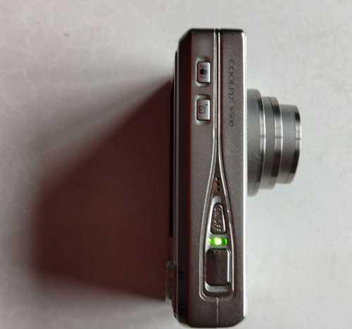 Цифровой фотоаппарат nikon