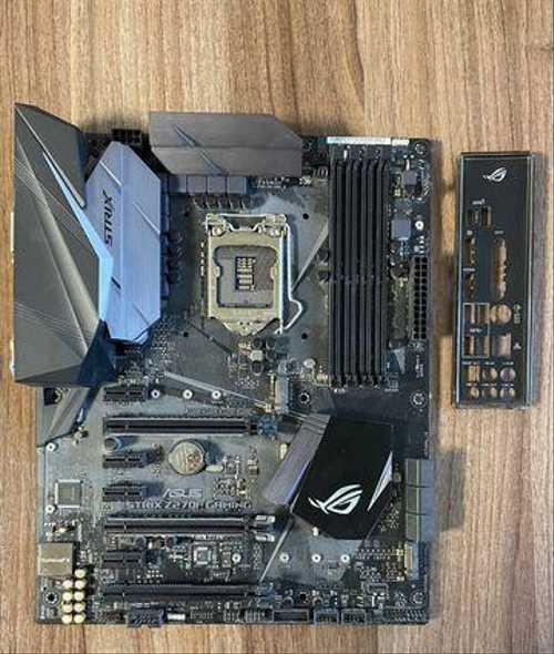 Материнская плата Asus Strix Z270F Gaming