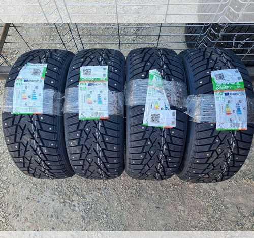 DoubleStar W01 225/50 R17 94T