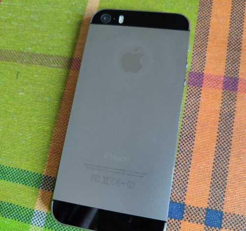 iPhone 5S, 16 ГБ