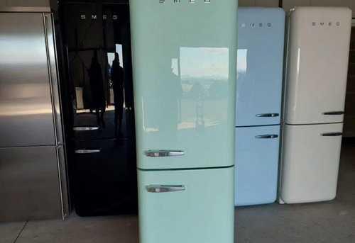 Холодильник пастельно-зеленый Smeg FAB32LPG5