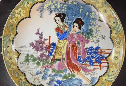 Декоративные японские фарфоровые тарелки