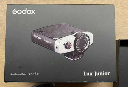 Фото вспышка, Вспышка накамерная Godox LUX Junior