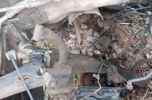 Подрамник Ford Fusion