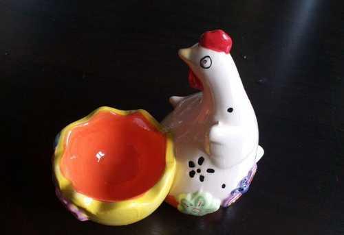 Керамическая фигурка - подставка курица с яйцом