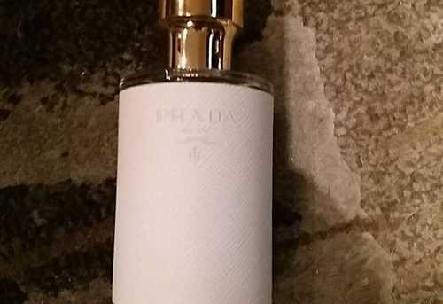 Prada La Femme parfum