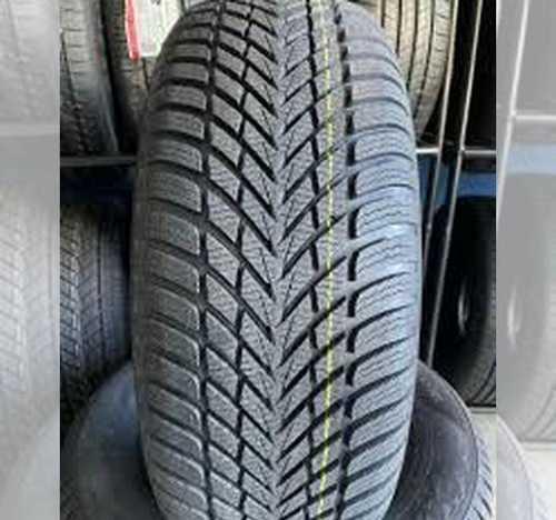 Nokian Tyres Snowproof 2 SUV 255/45 R20