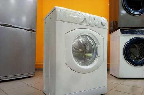 Узкая стиральная машина Indesit. Гарантия год
