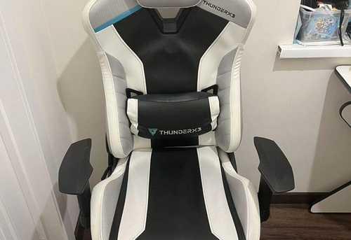 Компьютерное кресло thunderx3 TC3