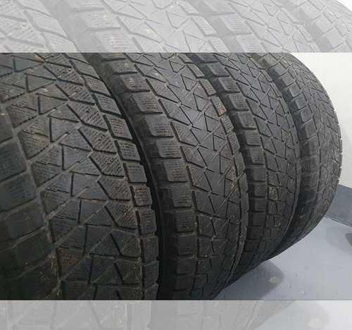 Bridgestone Blizzak DM-V2 265/65 R17