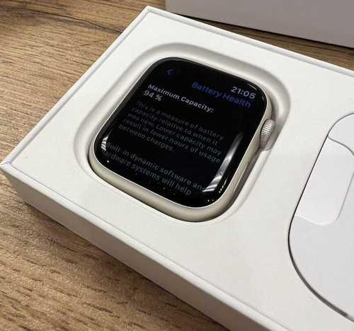 Apple Watch Series 8 45mm Starlight