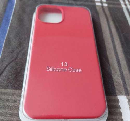 Чехол на iPhone 13