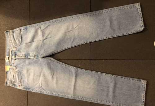 Оригинальные джинсы Levis 501