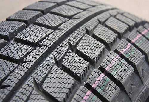 Goodride SW 618 225/65 R17 102T