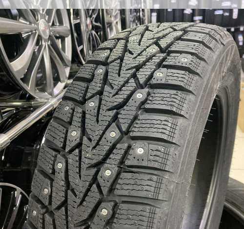 Ikon Tyres Character Ice 7 SUV 235/65 R17 108T