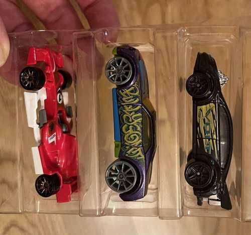 Машинки Hot Wheels