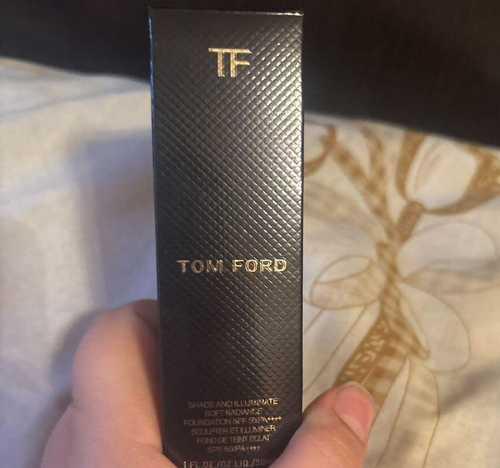 Тональный крем chanel и Tom ford