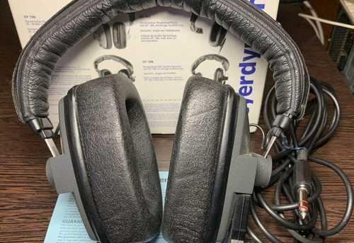 Мониторные наушники Beyerdynamic DT 150