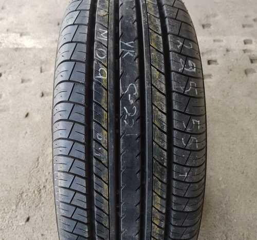 Yokohama S220 225/40 R21 W