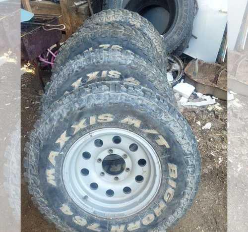 Maxxis Bighorn MT 764 3110.5 r15