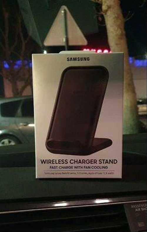 Беспроводная зарядка Samsung Wireless Charger Stan