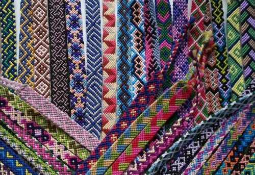 Фенечки-браслеты косое плетение