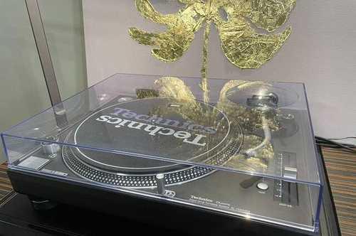 Technics SL-1200MK5 Black