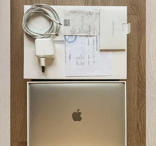 Apple MacBook Air 2020 Intel i5 16GB/256GB