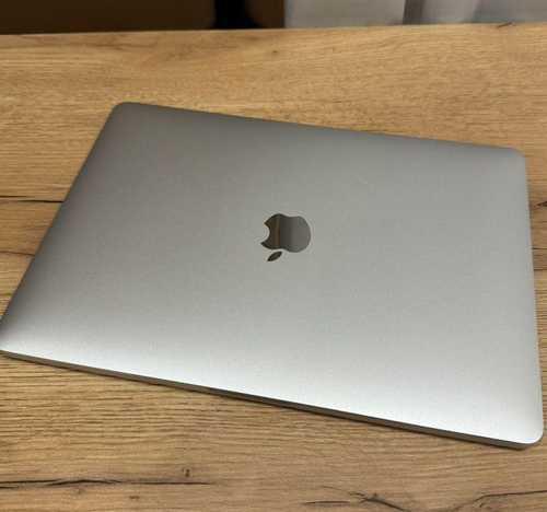 Apple MacBook Pro 13, 2019